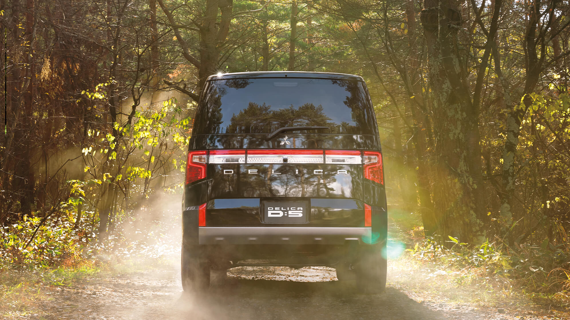 デリカD:5のバックランプの選び方とおすすめ3選！明るさアップで後方を見やすく！利便性向上！ | hattablog