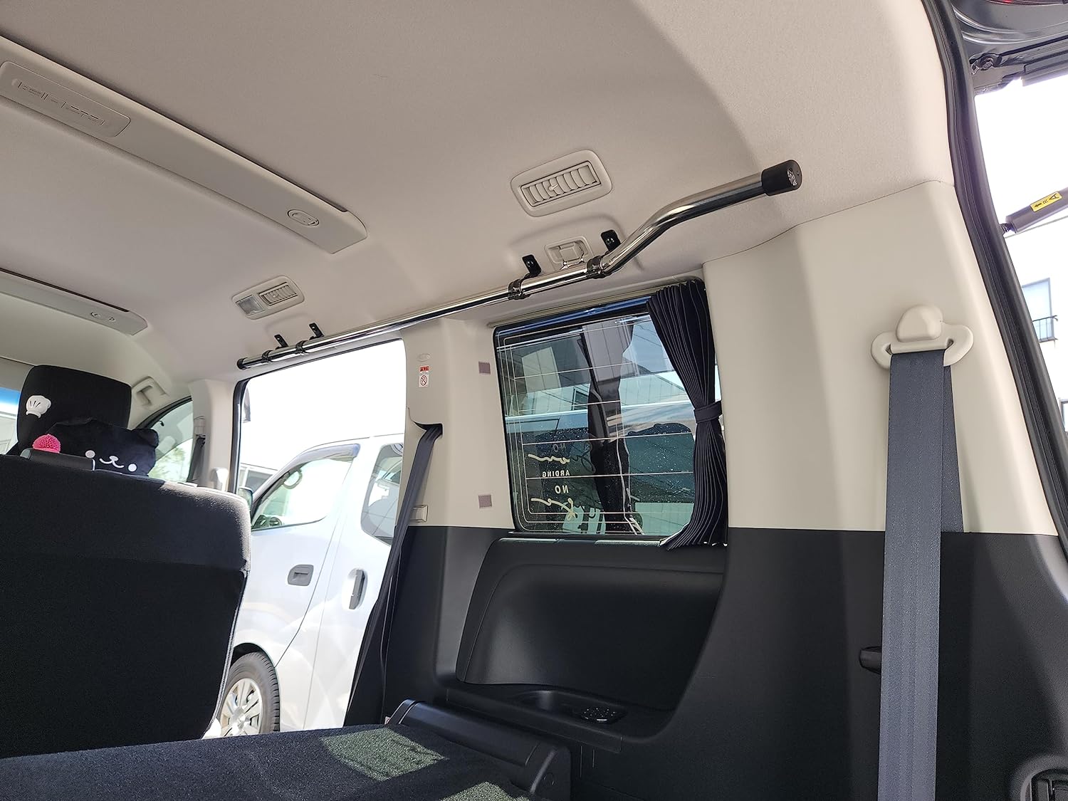 デリカD:5のサイドバーの選び方とおすすめ2選！快適性、利便性アップ！車中泊、キャンプにも！ | hattablog