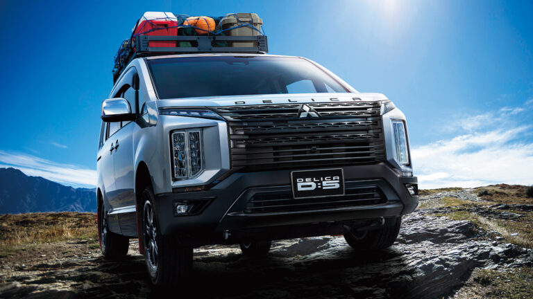 デリカD:5のフロントバンパーガードの選び方とおすすめ2選！保護ドレスアップ効果！簡単取付！ | hattablog